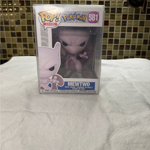 Funko | Toys | Funko Pop Games Pokmon Mewtwo Vinyl Figure 58 | Poshmark